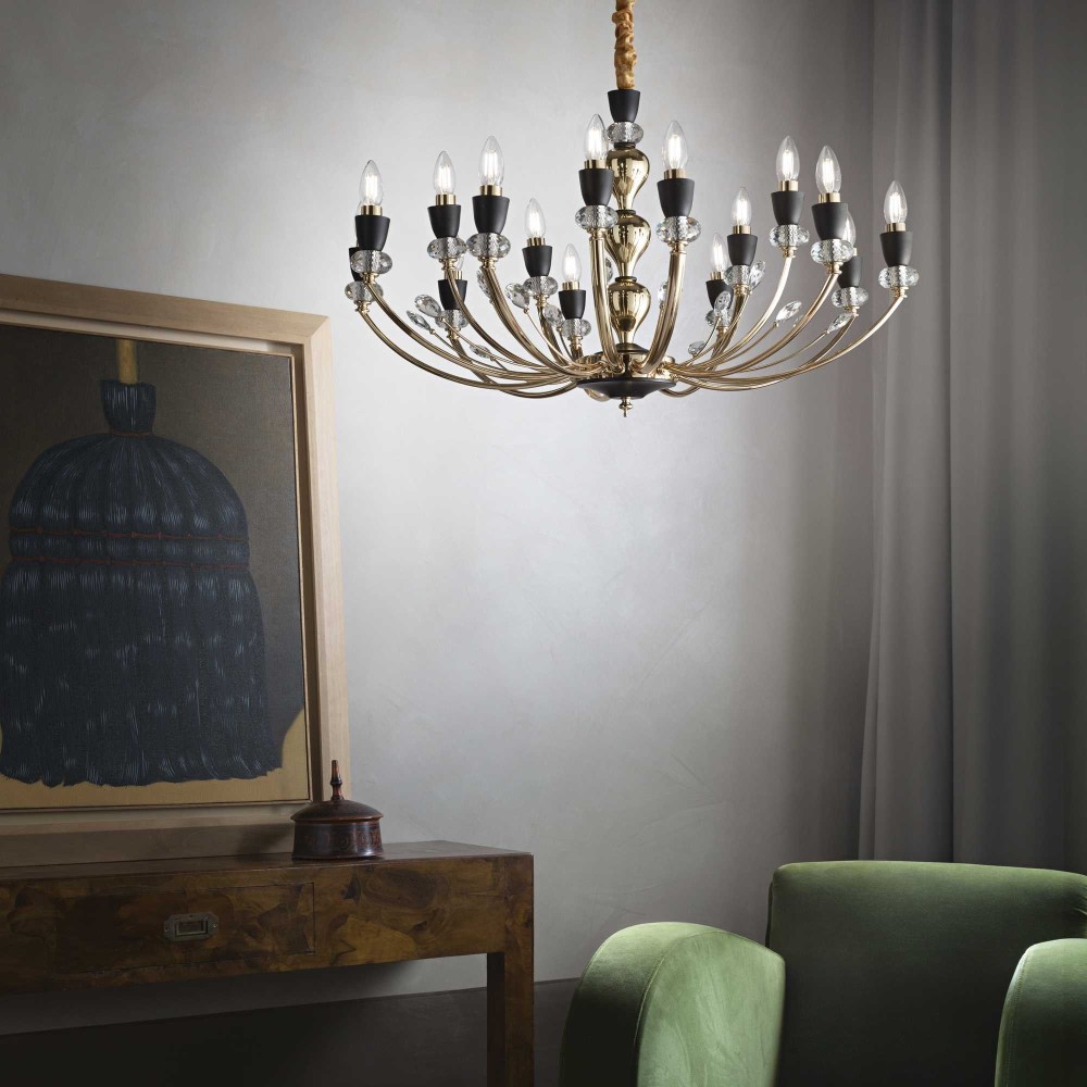 Candelabre Living Pentru Un Plus de Eleganta